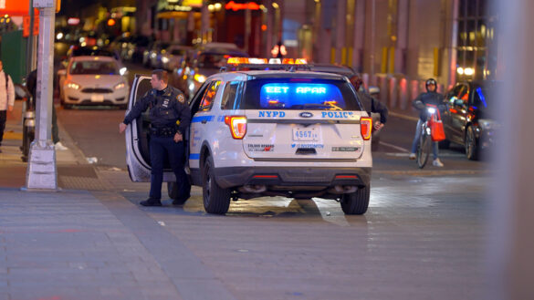 Off-duty NYPD school safety agent arrested on misconduct and touching ...