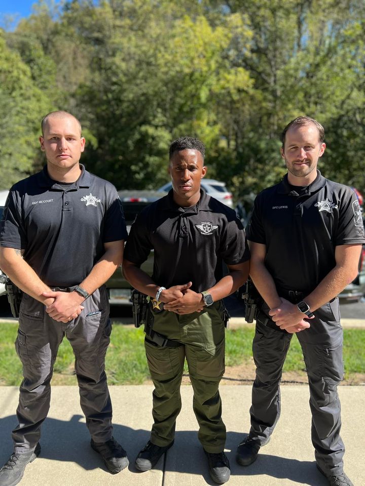 Calvert County Deputies Complete SWAT Training