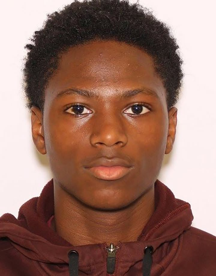 Teen fugitive wanted for murder in Columbia mall slaying