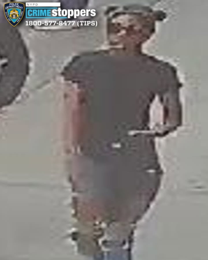 NYPD Searches for Two Suspects After Man Slashed During Harlem Assault